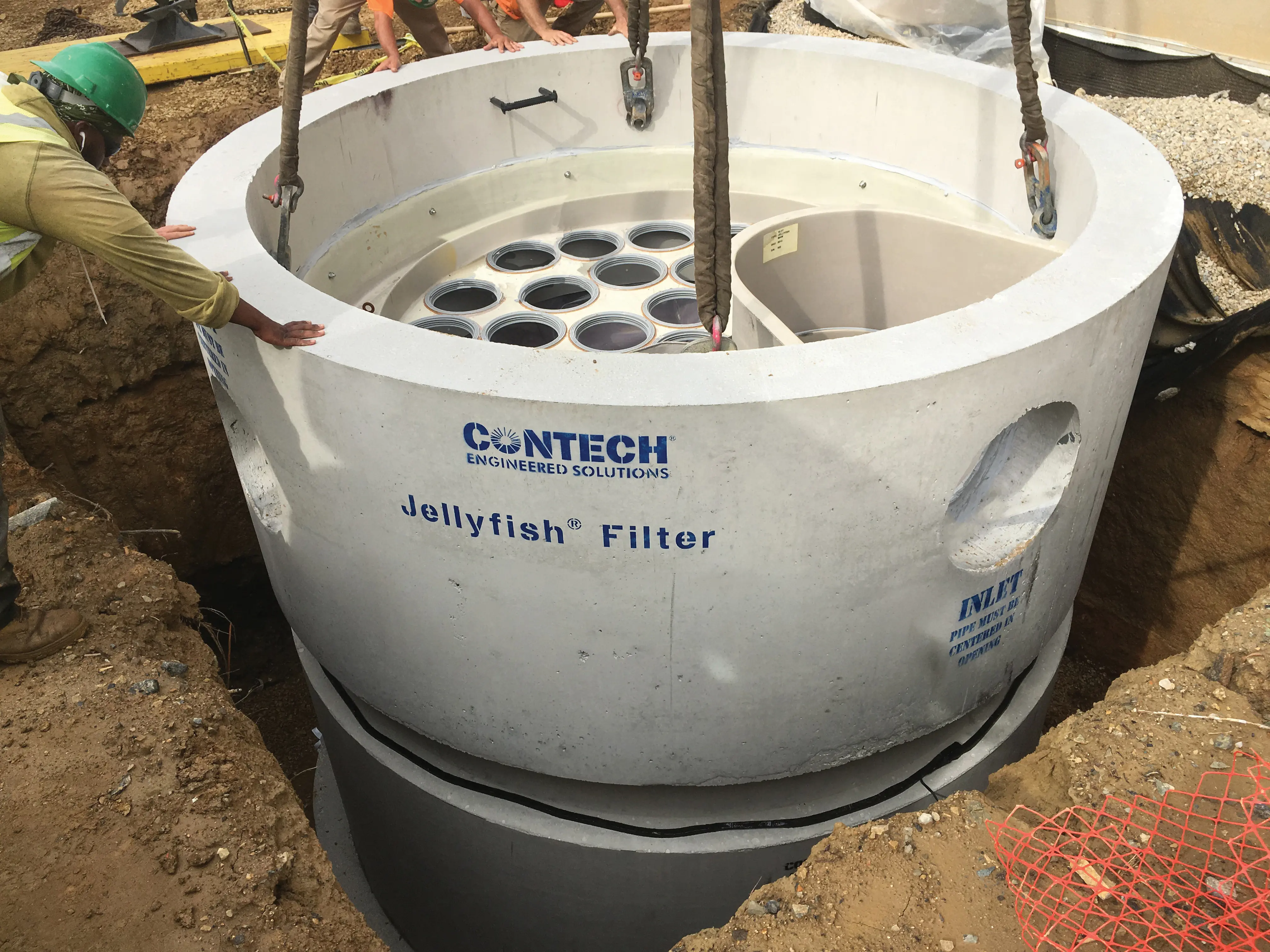 Jellyfish Filter Stormwater Treatment from Contech